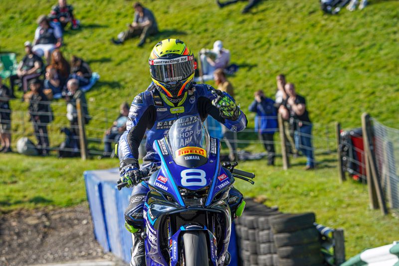 Ash Barnes proved to be fastest in qualifying to take pole position by ...