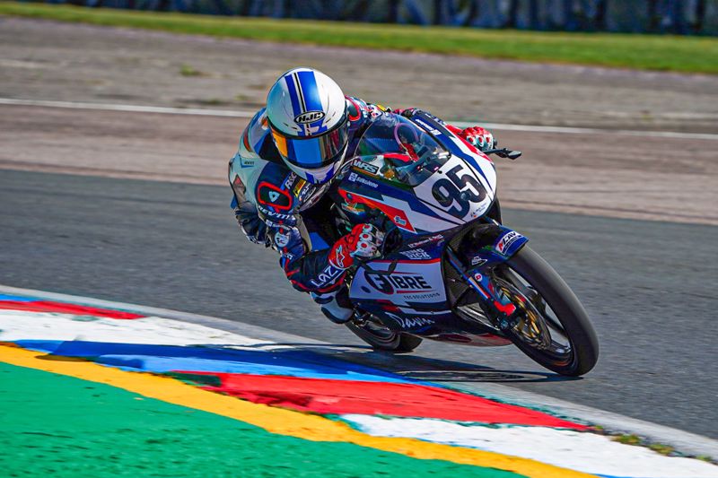 Marco Morelli continued to dominate in his first day in the R&G British ...