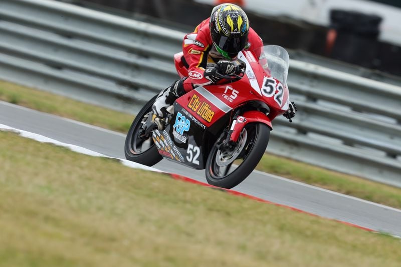 Evan Belford continued his Snetterton domination as he beat Lucas Brown ...