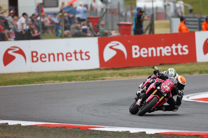 Thomas Strudwick managed to hold off a charging Nikki Coates to claim ...