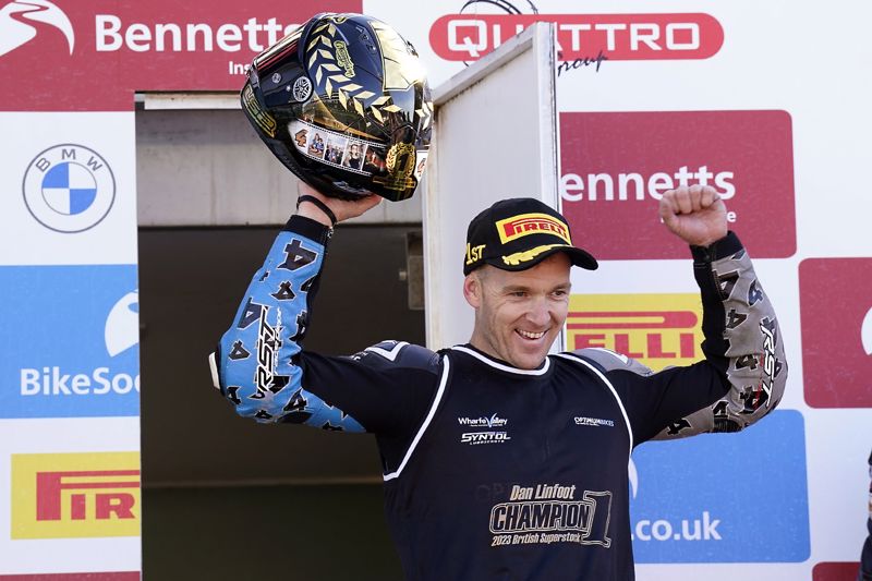 Dan Linfoot was crowned champion in style after taking the final ...